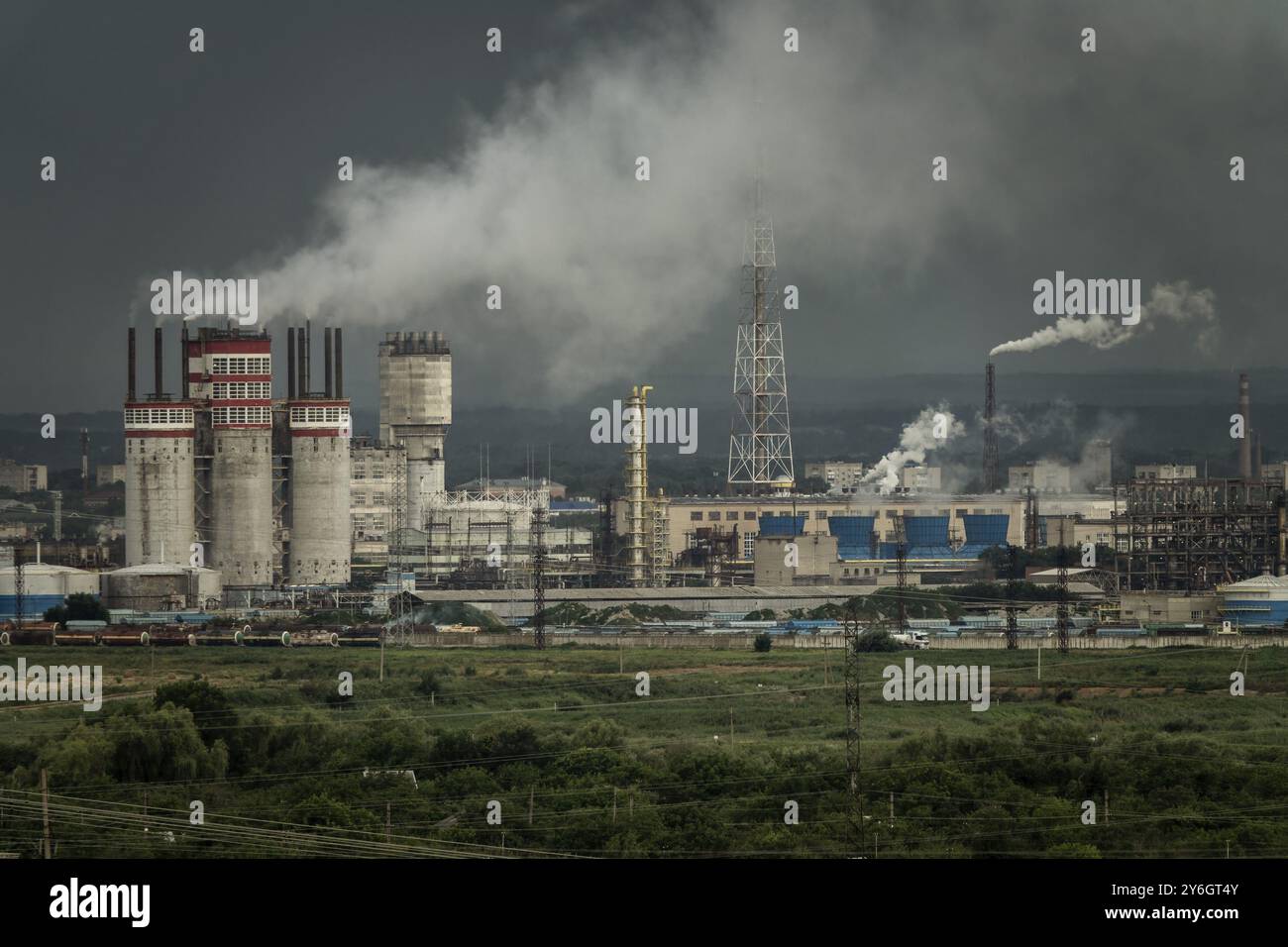 Oil and gas refinery plant, Business petrochemical industrial, power ...