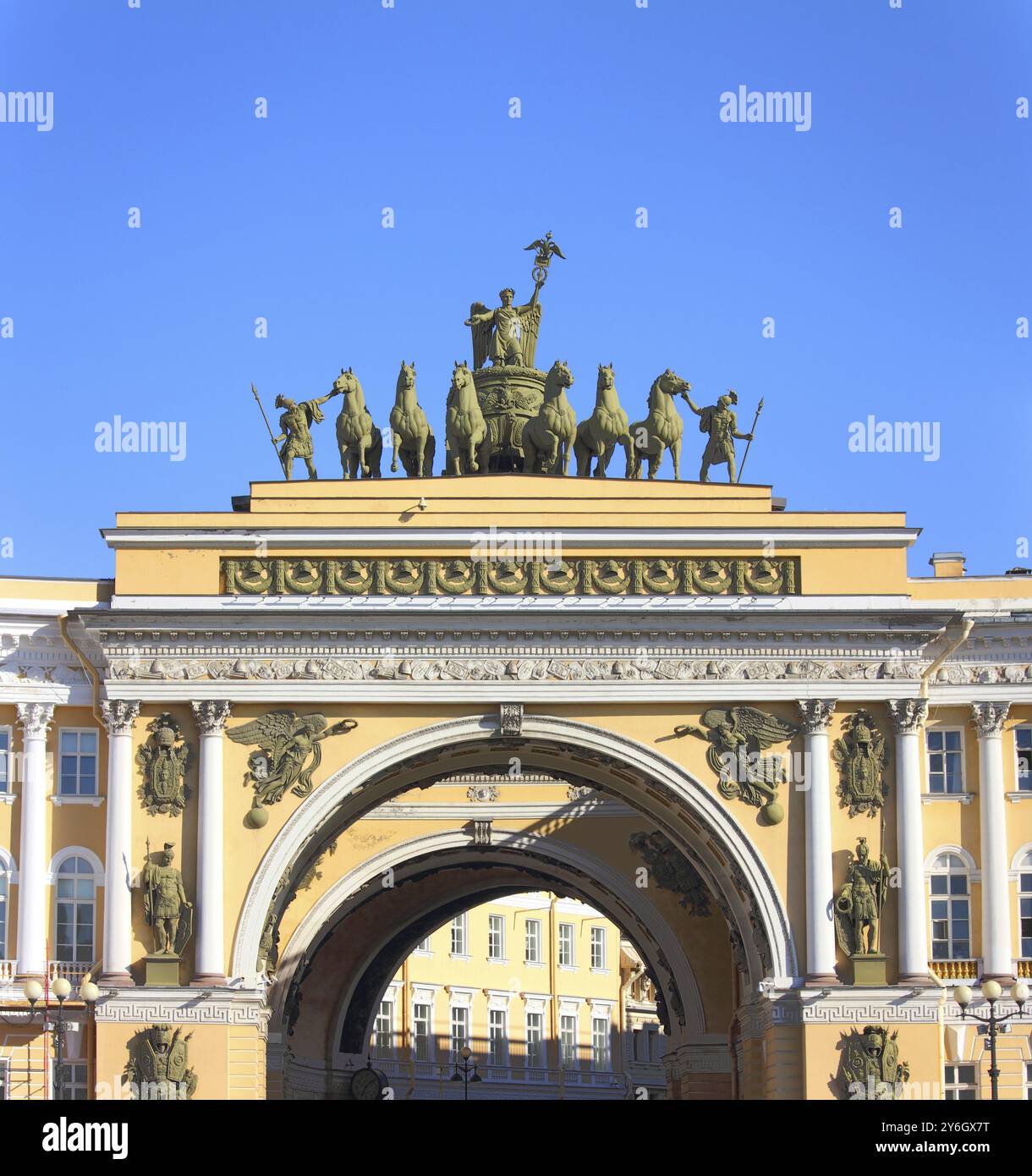 General staff on palace square hi-res stock photography and images - Alamy