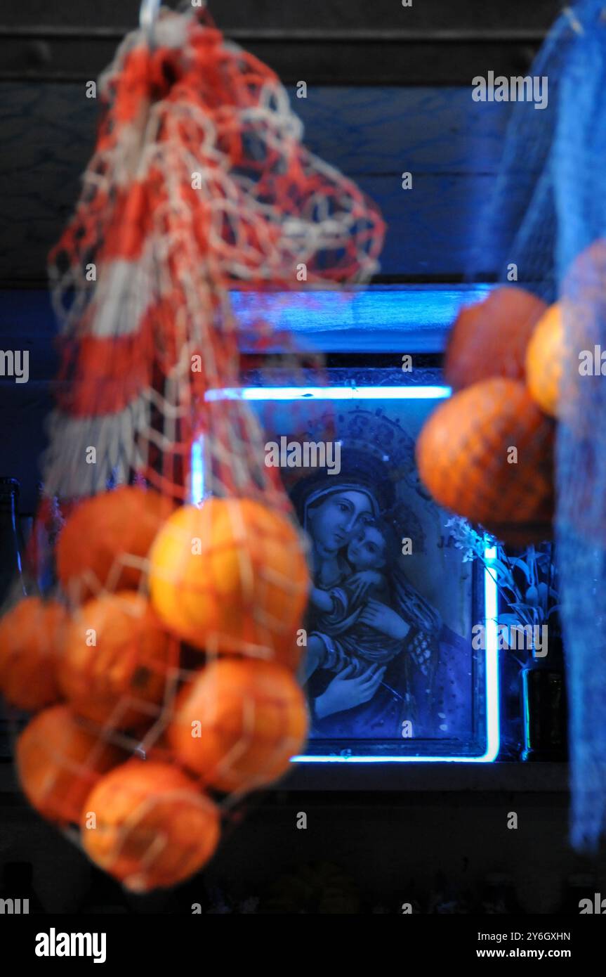 Banca ellacqua hi-res stock photography and images - Alamy