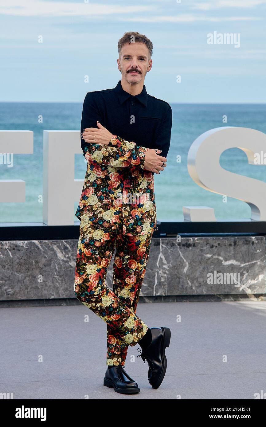 Javier Giner, Elena Trape, Oriol Pla, Victoria Luengo, Marina Salas ...