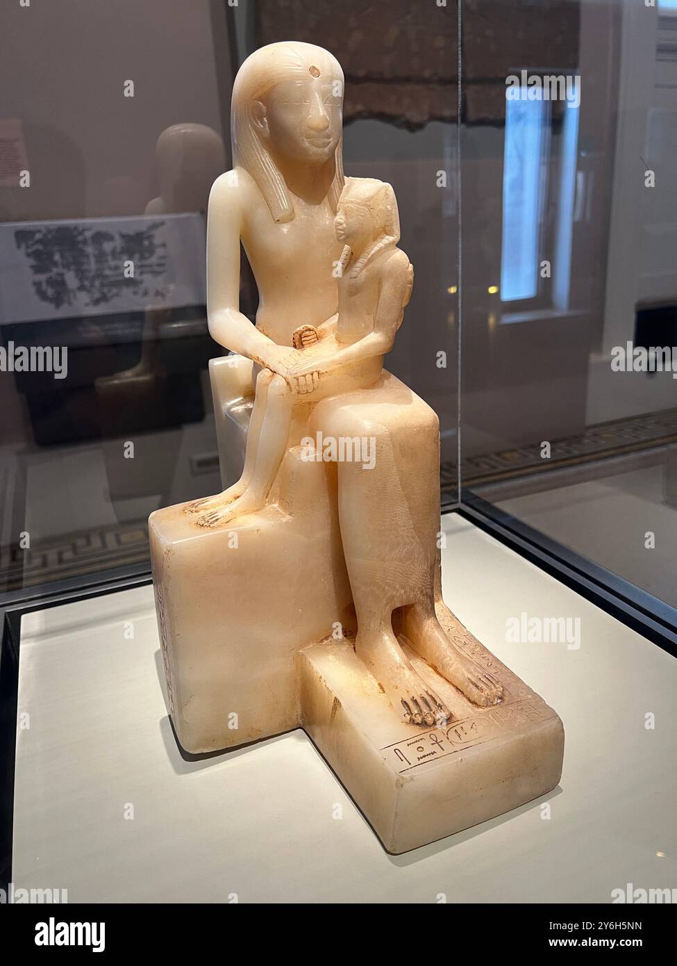 Evoking ancient egyptian art hi-res stock photography and images - Alamy