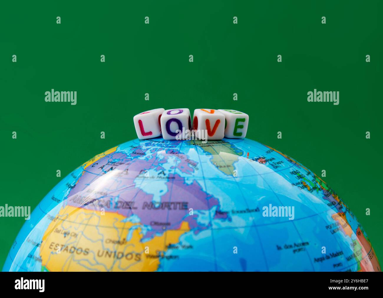 Education world map word hi-res stock photography and images - Alamy