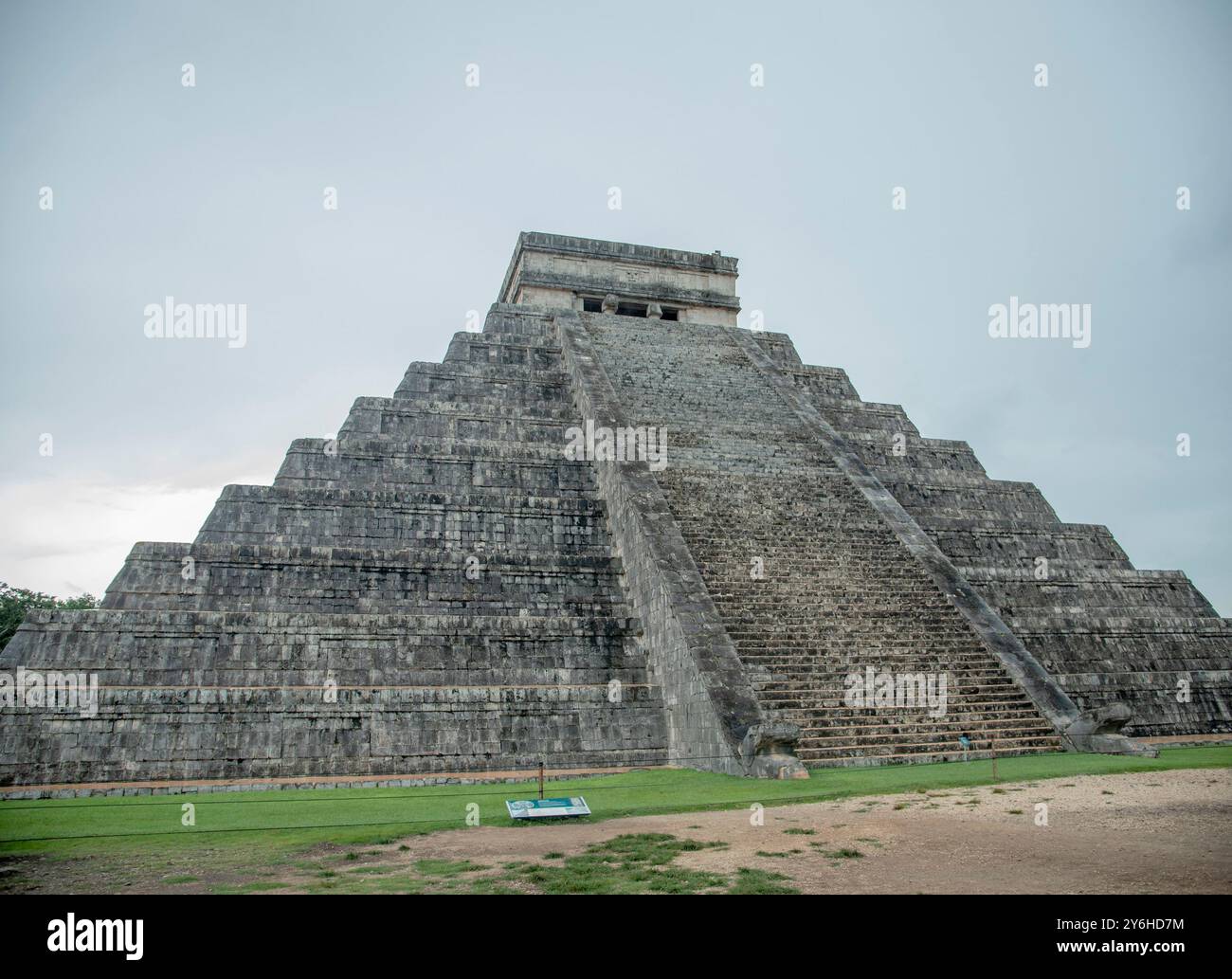 The Temple of Kukulcan at Chichén Itzá Mayan ruins on Mexico's Yucatán ...