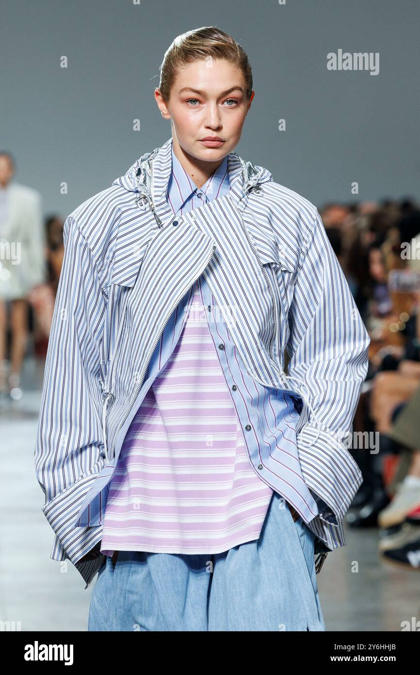 Paris, Frankreich. 25th Sep, 2024. Gigi Hadid at RABANNE Spring/Summer ...