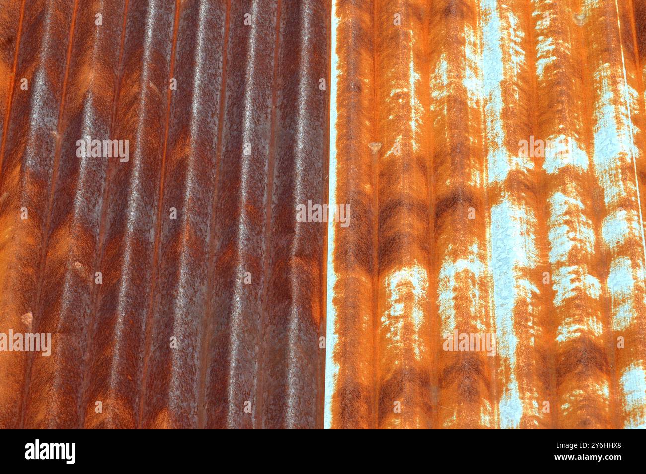 old zinc roofl background Stock Photo - Alamy