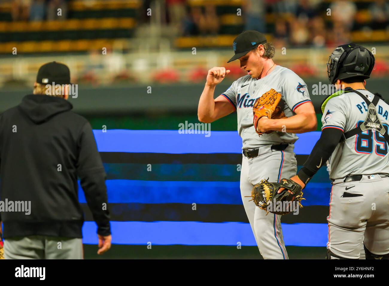Minneapolis, Minnesota, USA. 25th Sep, 2024. Miami Marlins relief ...