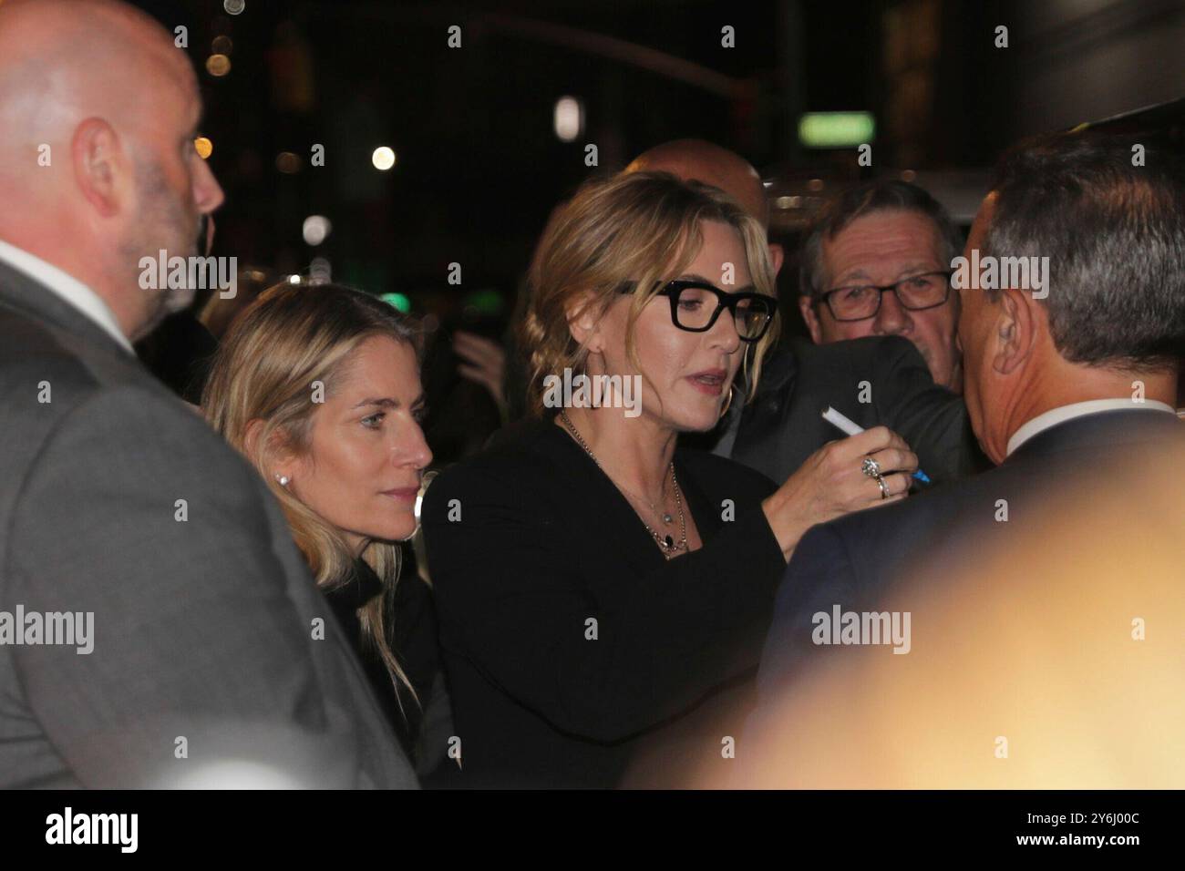 Kate winslet 2024 interview hi-res stock photography and images - Alamy