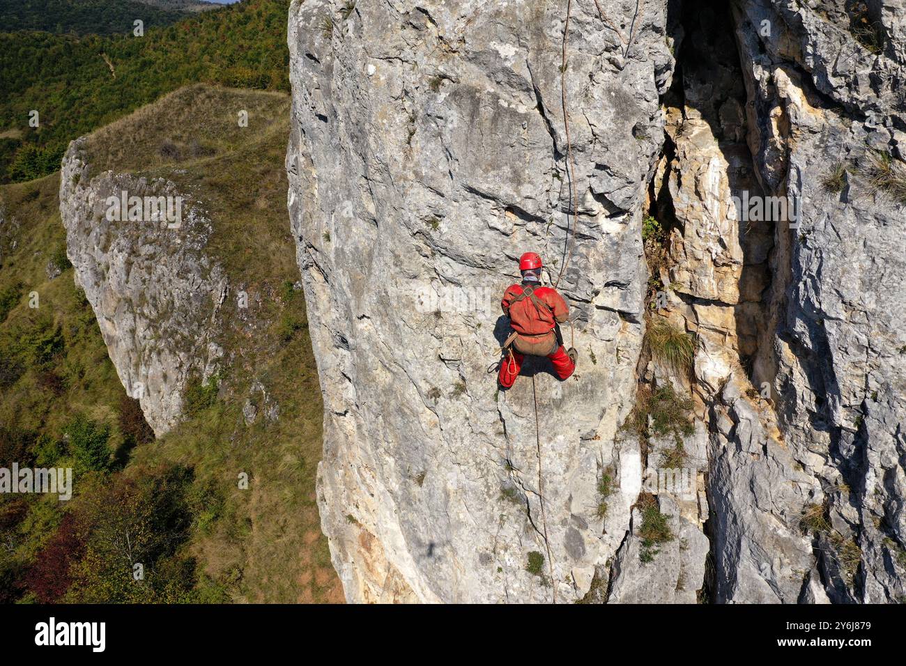 Aerial view mountain rescuer rappelling hi-res stock photography and ...