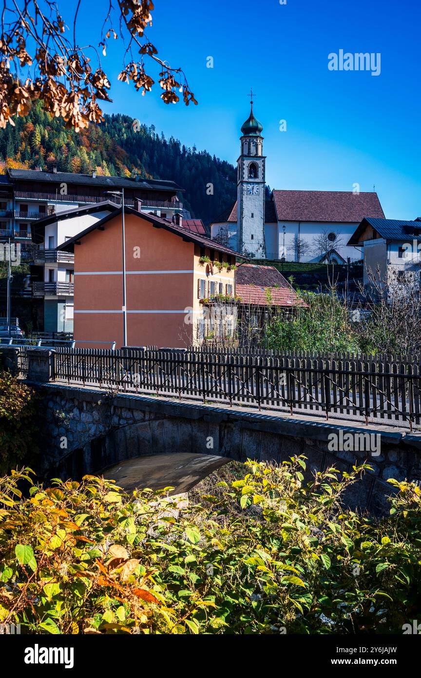 Autumn in Val Degano. Forni Avoltri. Explosion of colors in the Piave ...