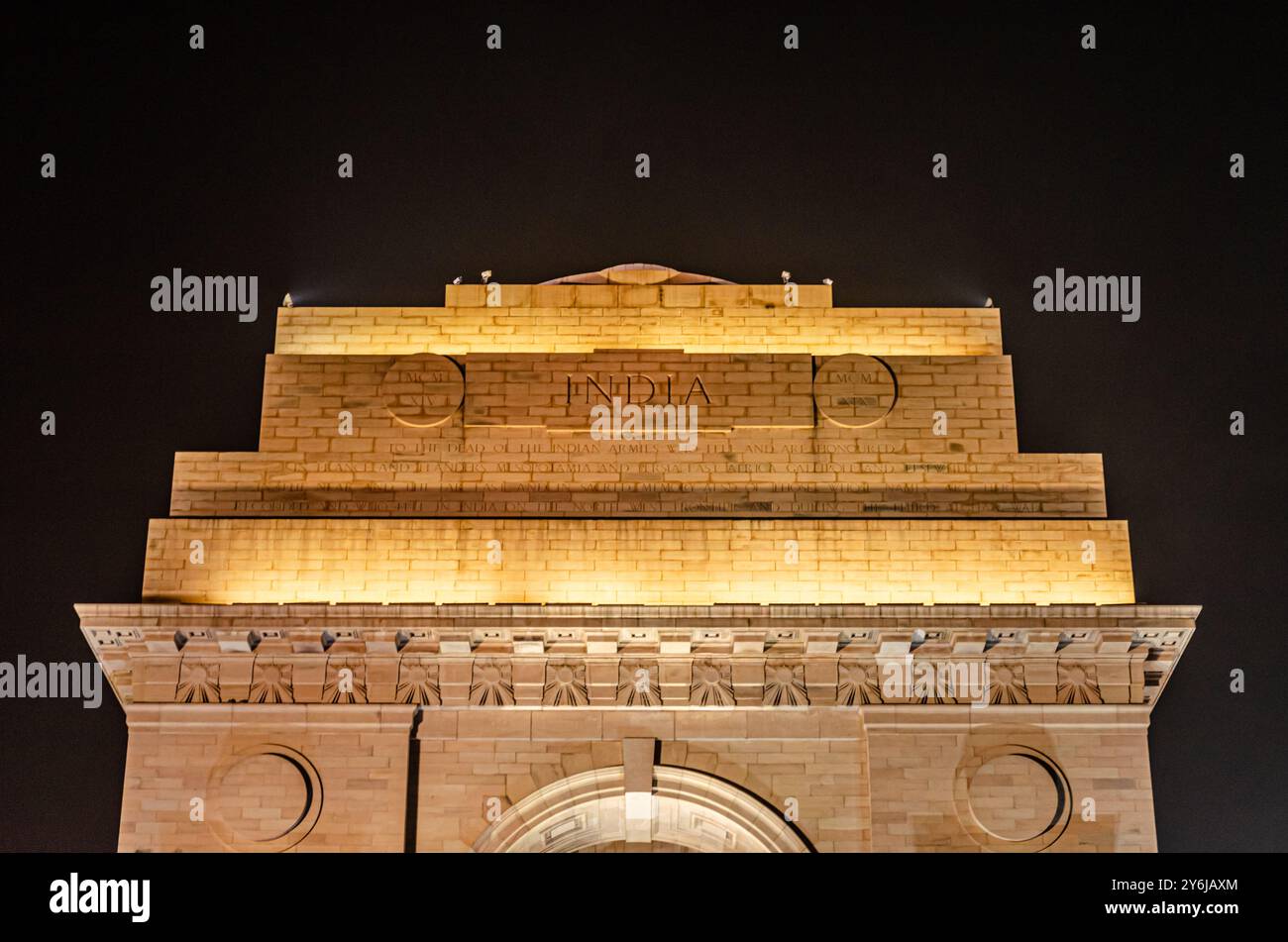 Indian gate memorial arch hi-res stock photography and images - Alamy