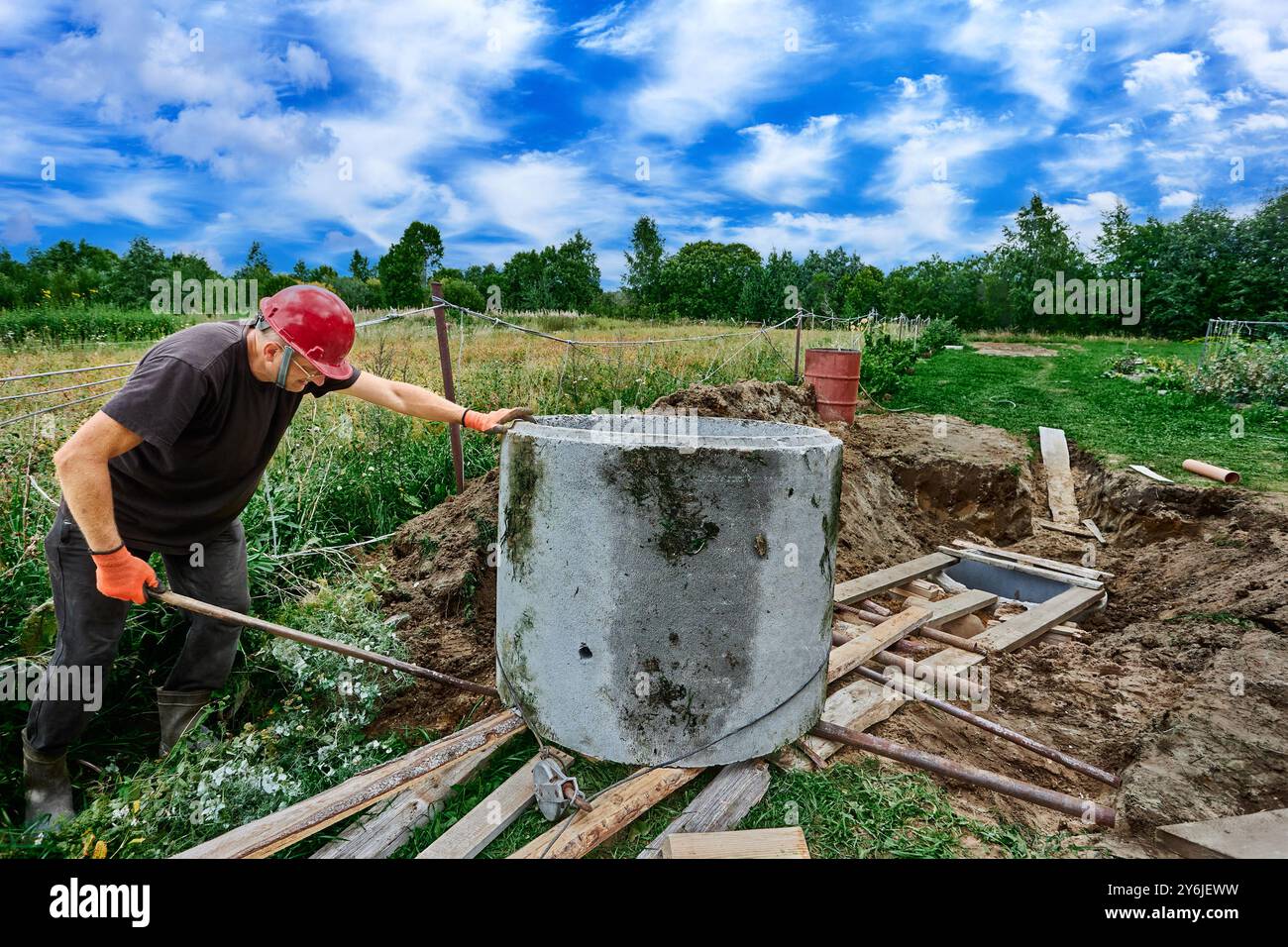Installing septic tank from hi-res stock photography and images - Alamy