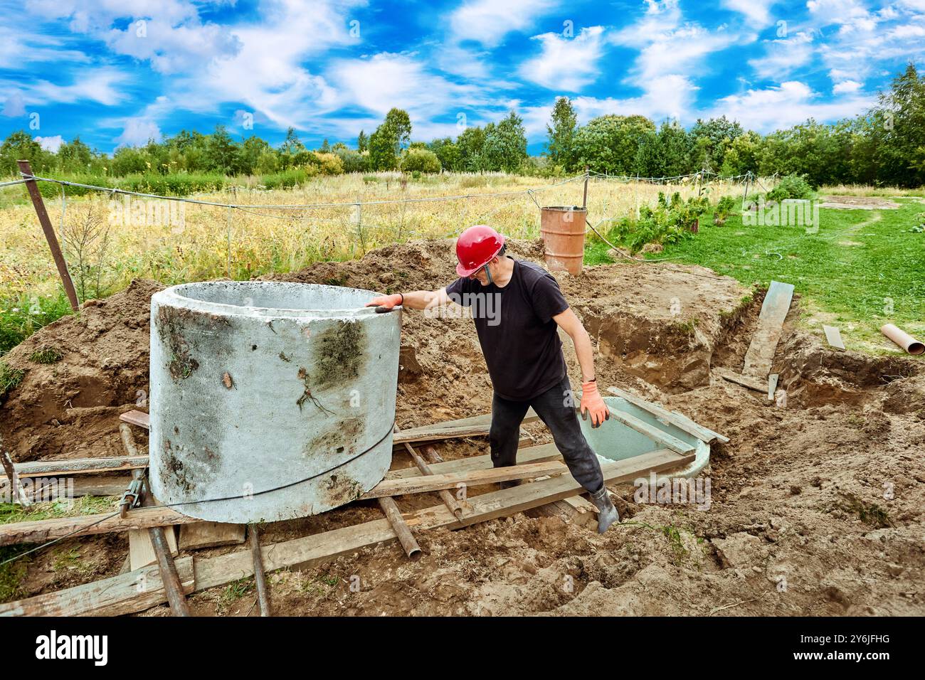 Rigging movement of cargo on rollers, rigger uses roller bed system to ...