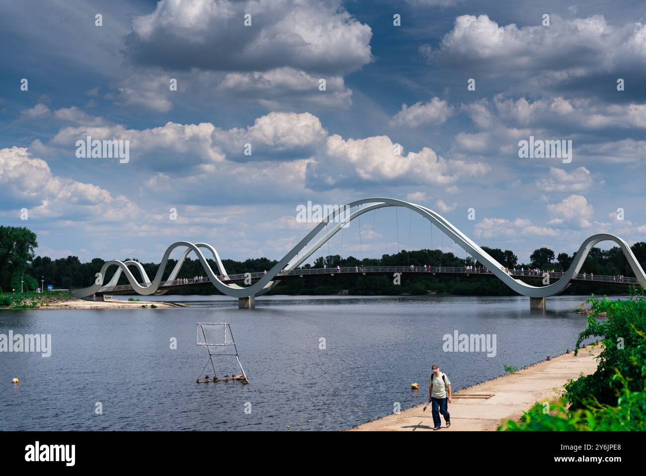 The Wave of Azov pedestrian bridge in Kyiv park Natalka Stock Photo - Alamy