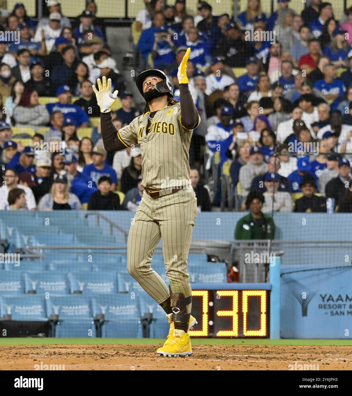 Los Angeles, United States. 25th Sep, 2024. San Diego Padres Fernando ...