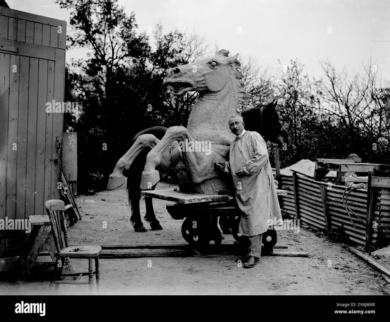 At " The Malms " , Shawford , residence of the ex - mayor of Winchester ...