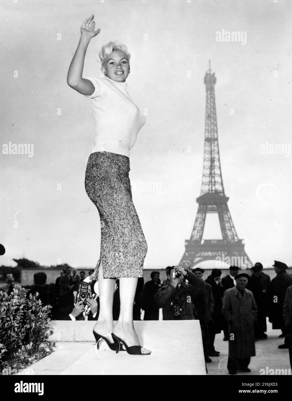 Paris , France : Jayne Mansfield at the Eiffel Tower . 3rd October 1957 ...
