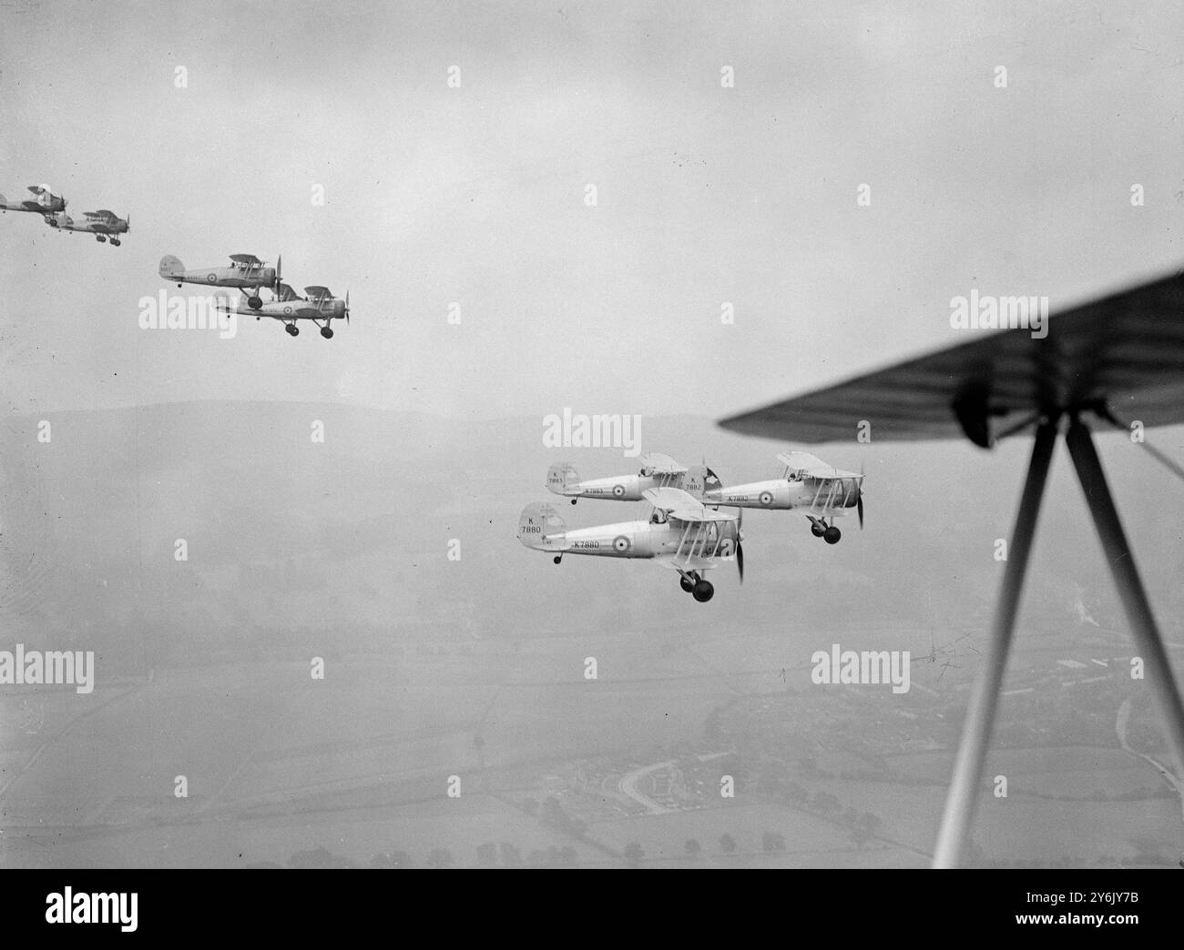 Battle of britain planes formation Black and White Stock Photos ...