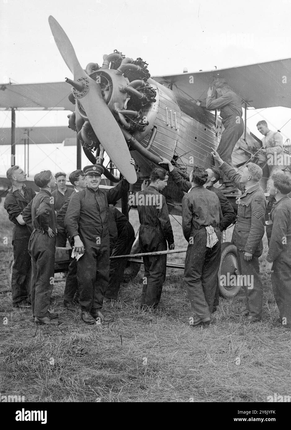 R A F No 600, City Of London Auxiliary Bomber Squadron at Tangmere ...
