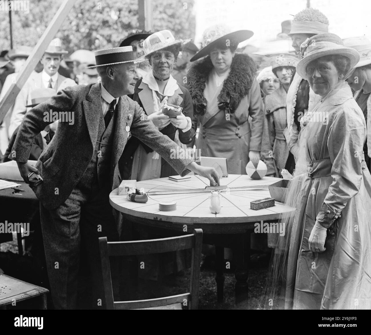 Theatrical garden party - Miss Phyllis Broughton at the wheel of ...