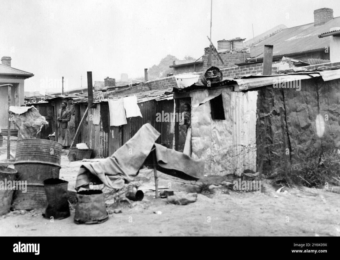 African slums Black and White Stock Photos & Images - Alamy