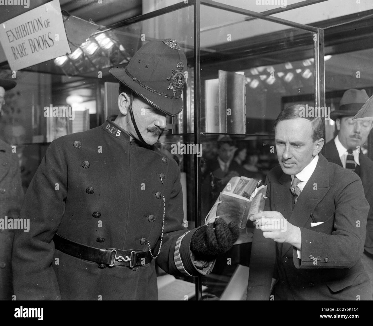 Edition new york Black and White Stock Photos & Images - Alamy