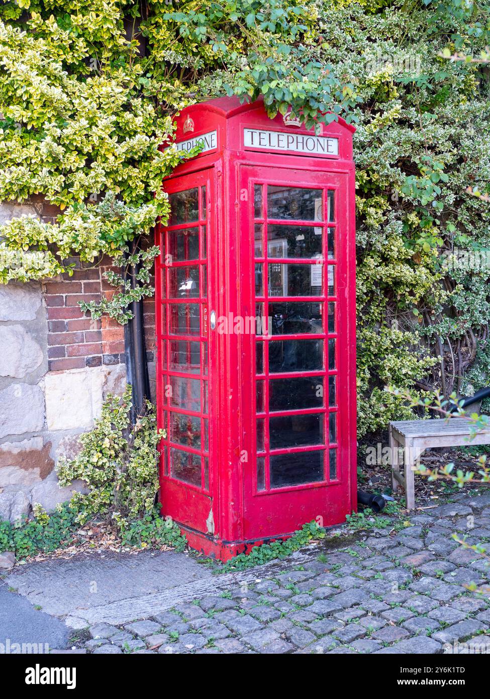 Red Telephone Box Stock Photo Alamy Red Telephone Box Stock Photo Alamy