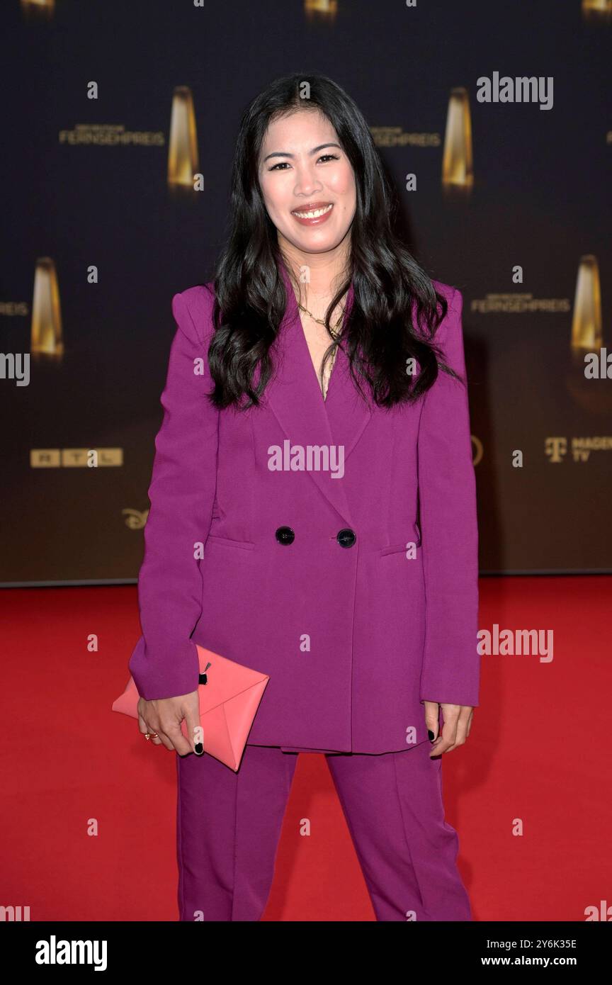 Mai Thi Nguyen-Kim bei der Verleihung des Deutschen Fernsehpreises 2024 in den MMC Studios. Köln ...