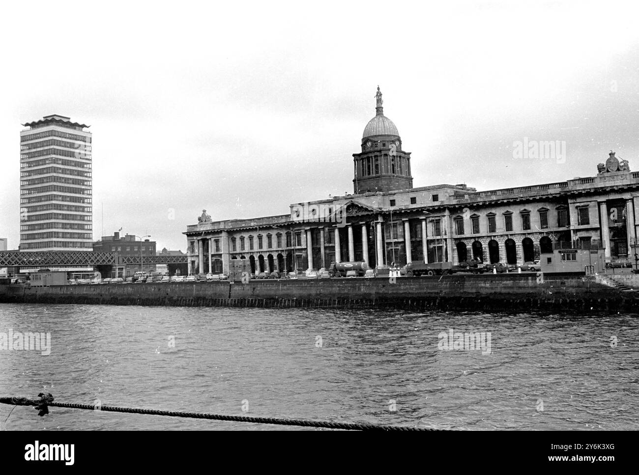 The tallest structure in dublin hi-res stock photography and images - Alamy