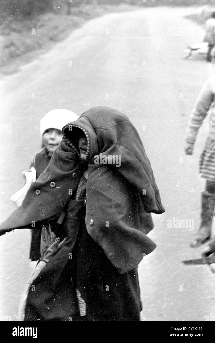Dublin : A small troop of children in a country lane . Ireland 's birth ...