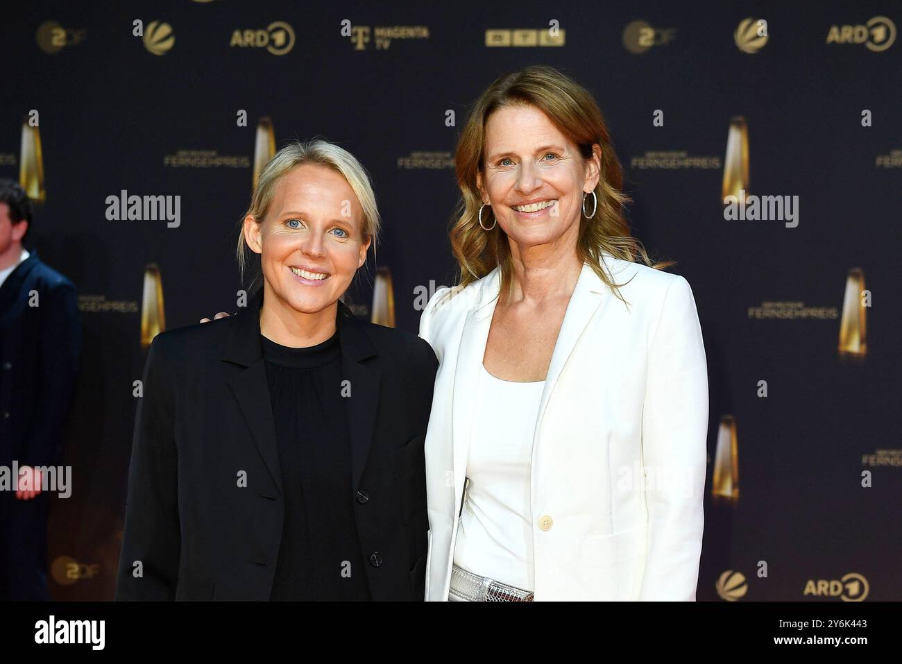 Friederike Kromp und Katrin Mueller-Hohenstein bei der Verleihung vom ...