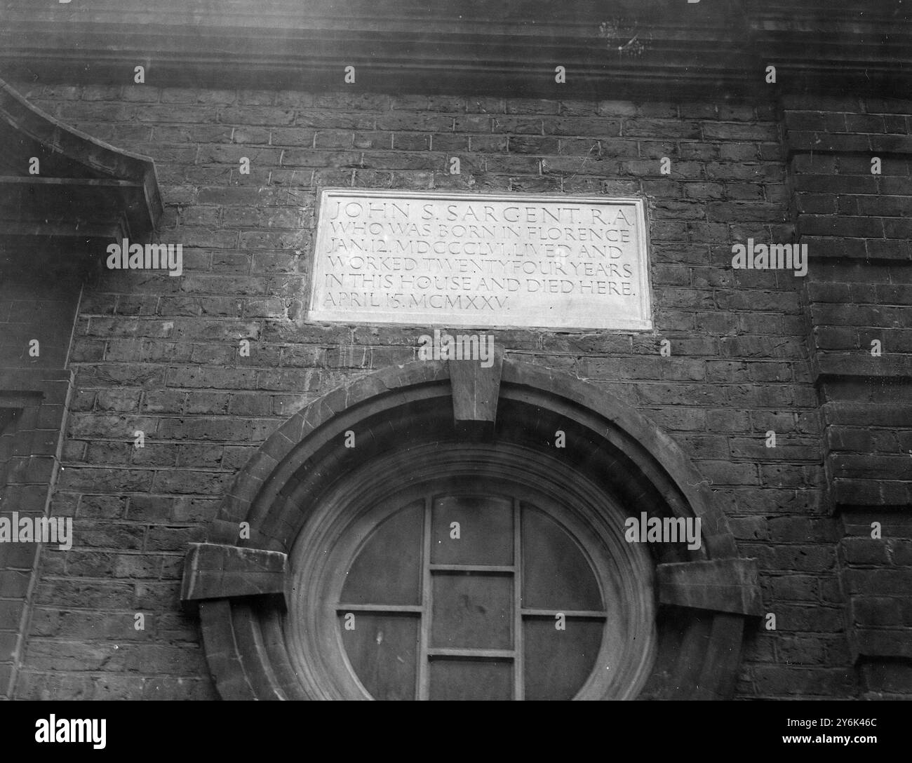 The Memorial tablet on No 31 Tite Street , Chelsea , the home of John Sargent for 24 years . 14 ...