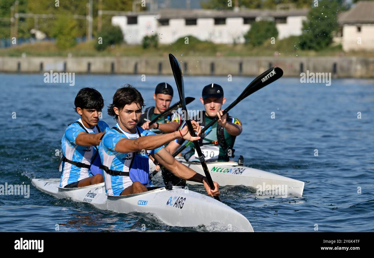 Nicolas Rempel (ARG) and Bautista Pascuali (ARG) battle with Theo ...