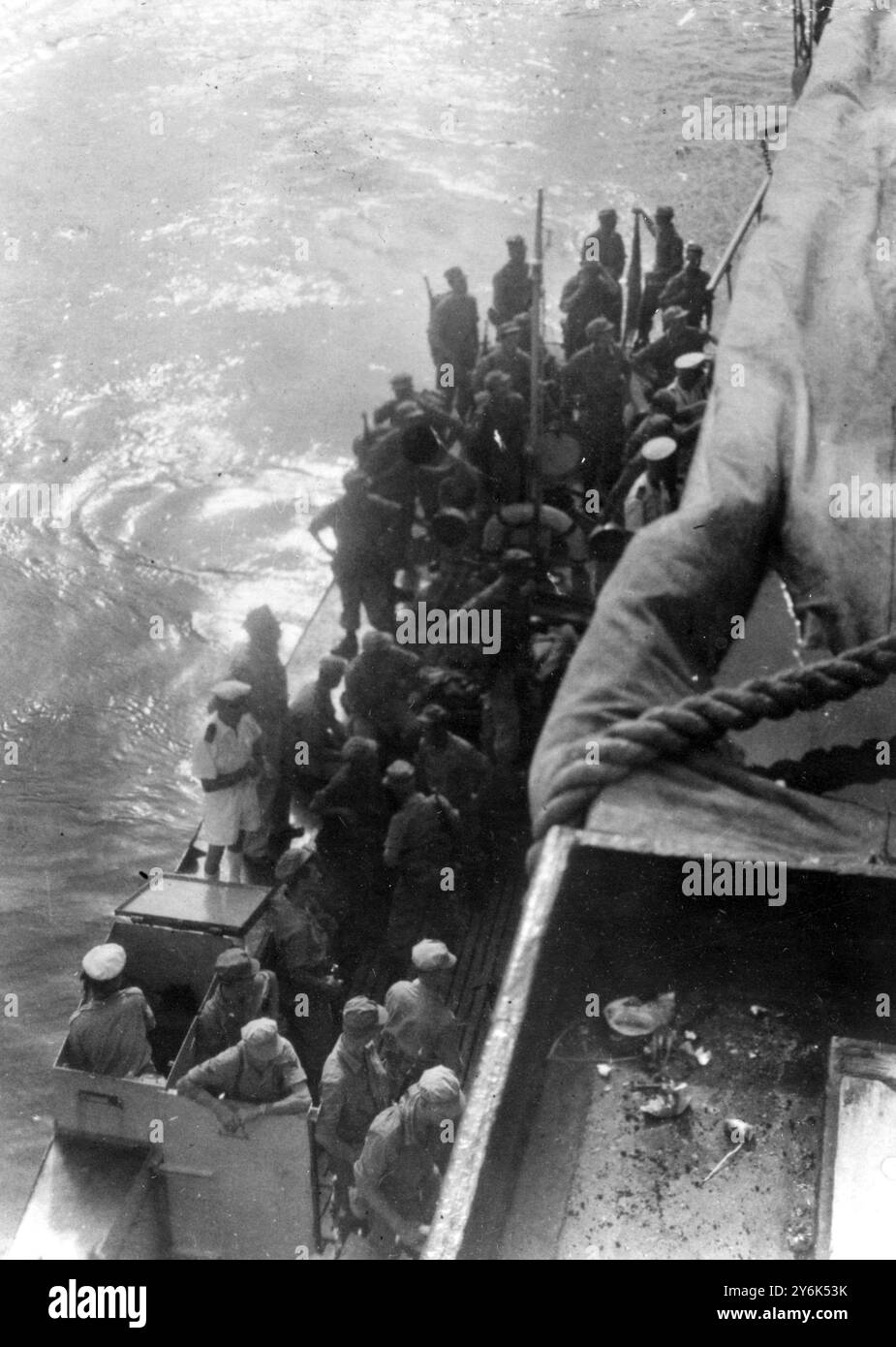 Indonesian vessel Black and White Stock Photos & Images - Alamy