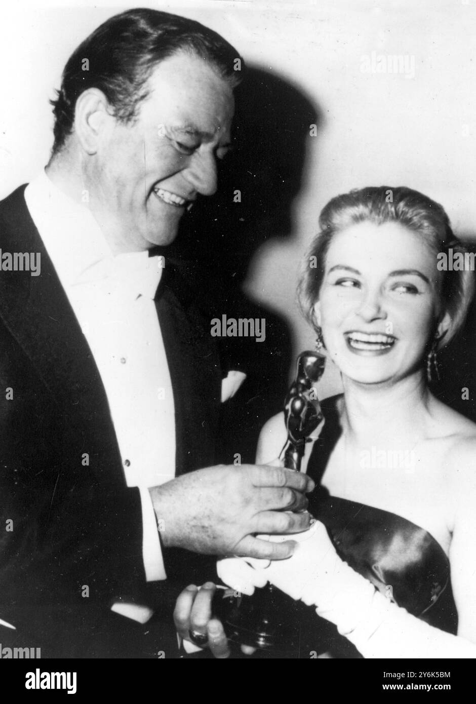 Hollywood California 30th Annual Academy Awards at the Pantages Theatre ...