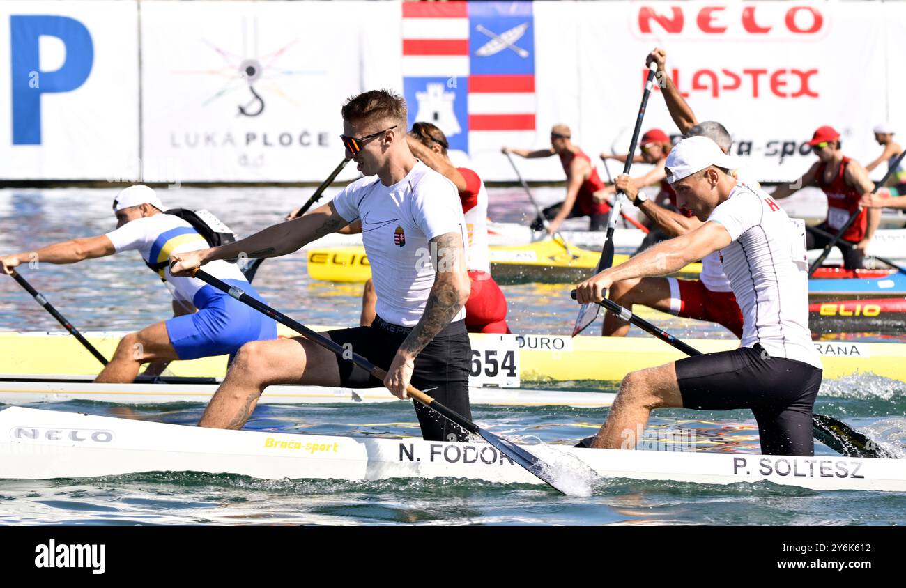 The start in the C2 Men Senior Long Distance race during the 2024 Canoe ...
