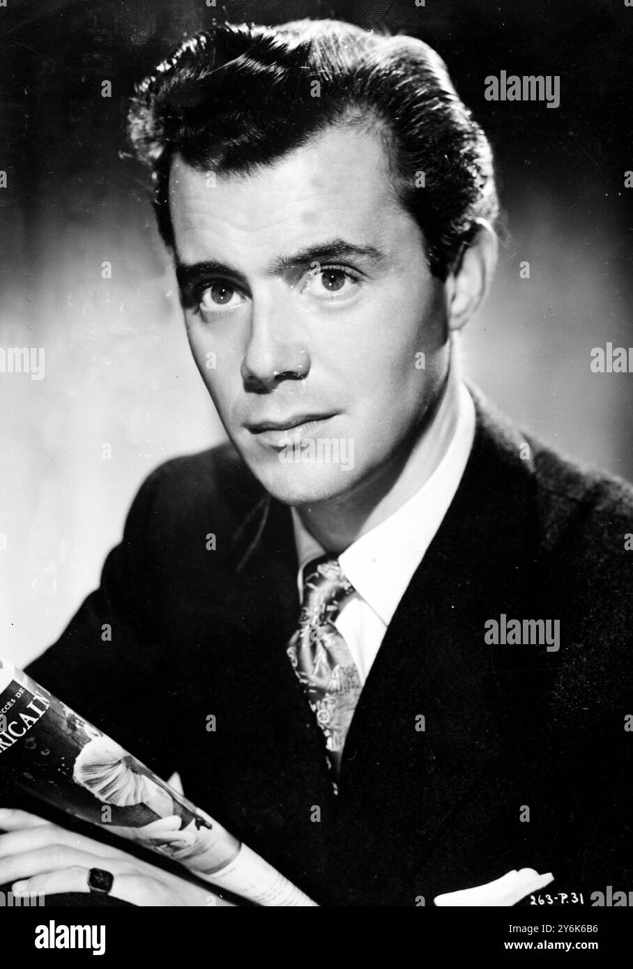 London : British screen star Dirk Bogarde 2 January 1956 Stock Photo ...
