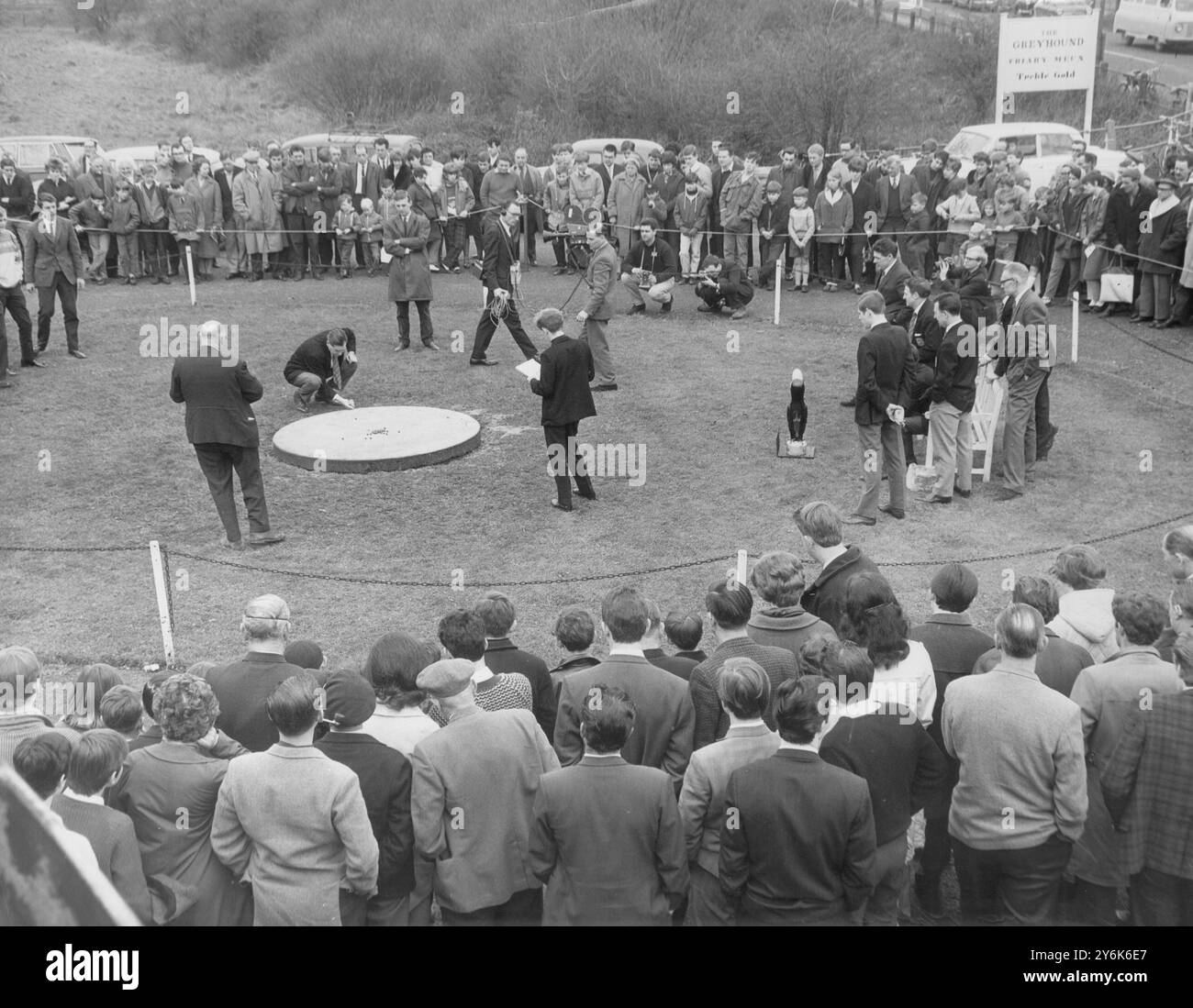 Spherical len hi-res stock photography and images - Alamy