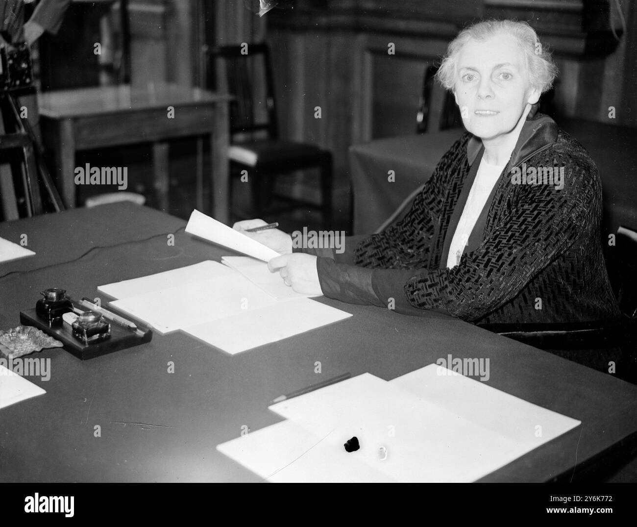 Dame helen gwynne vaughan hi-res stock photography and images - Alamy