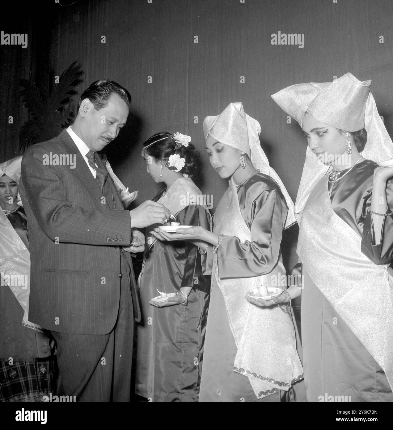 The New Indonesian Ambassador Mr B M Diah lights the candles for the ...