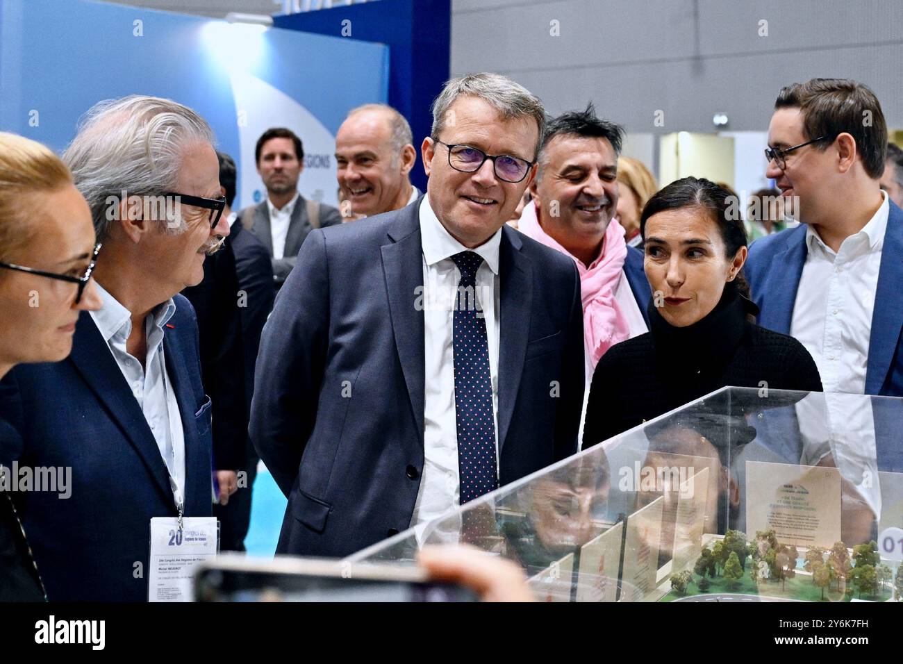 Mobility guidelines hi-res stock photography and images - Alamy