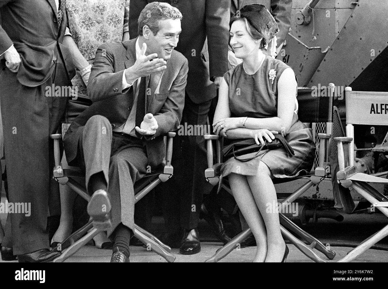 Universal studios hollywood tour Black and White Stock Photos & Images ...