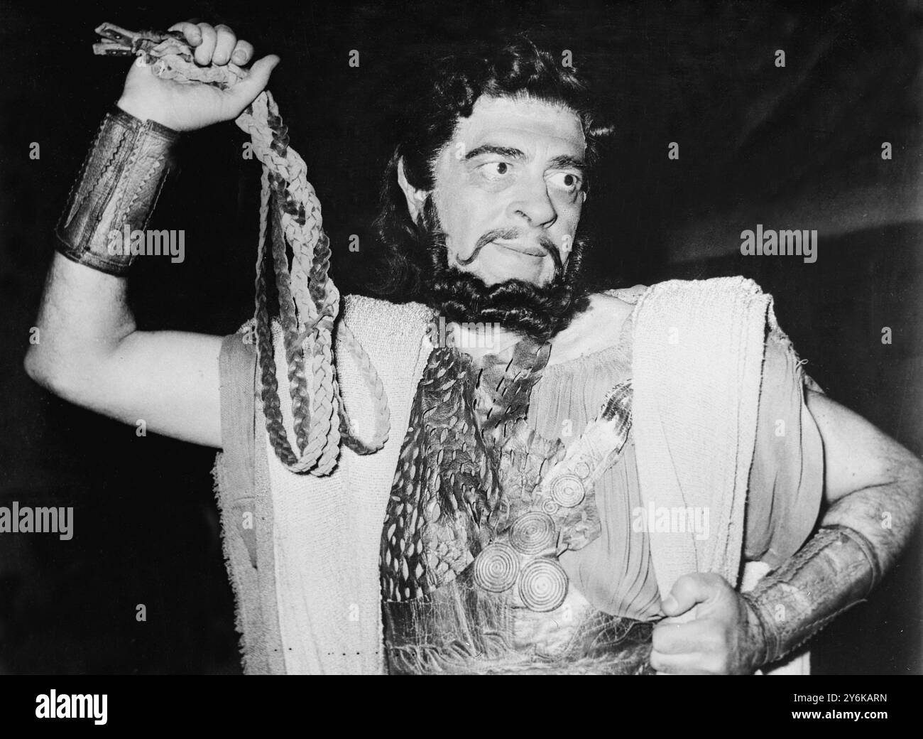 Thanos Kotsopoulos of the Greek National Theatre in the role of ...