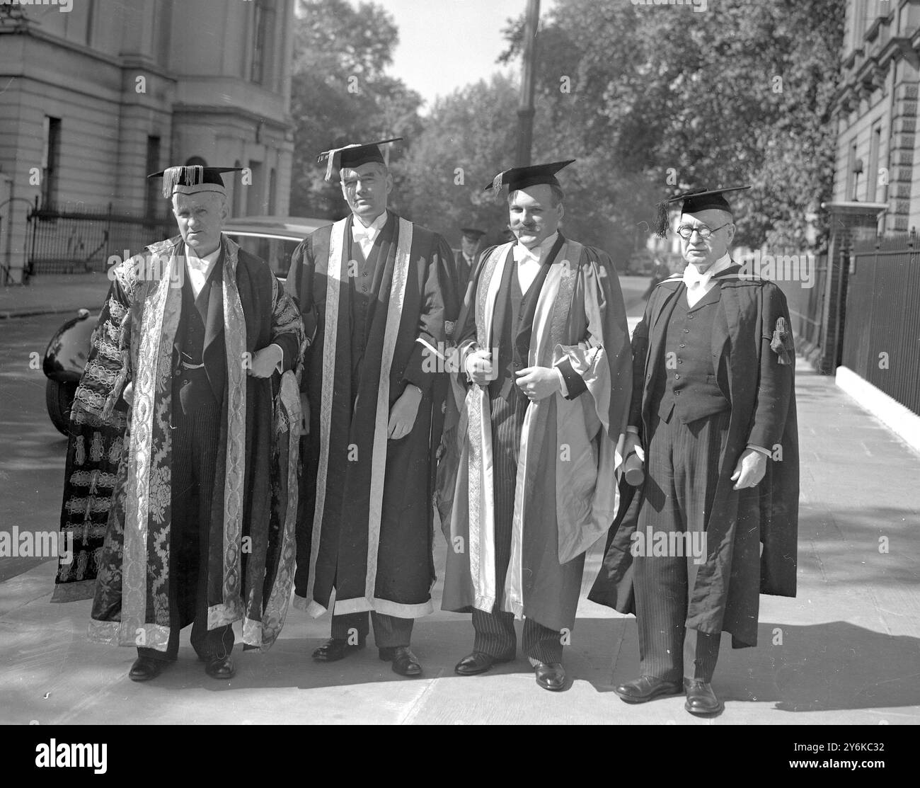 London: Radio and stage comedian 'Professor Jimmy Edwards (second from ...