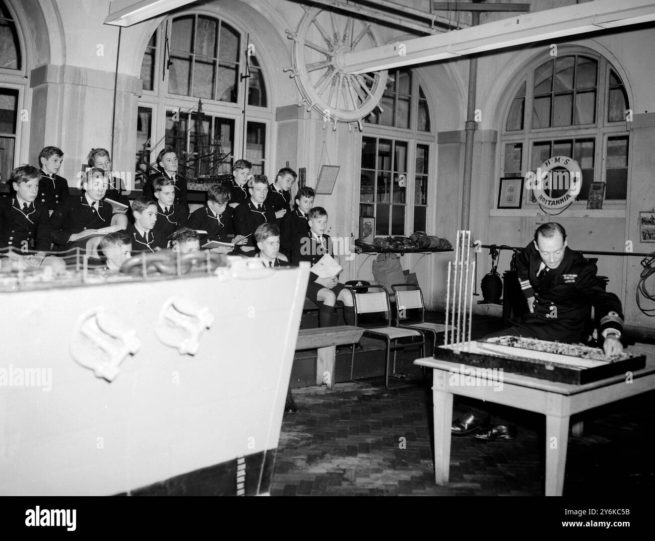 Cadets at Dartmouth College undergoing instruction in signalling in the ...