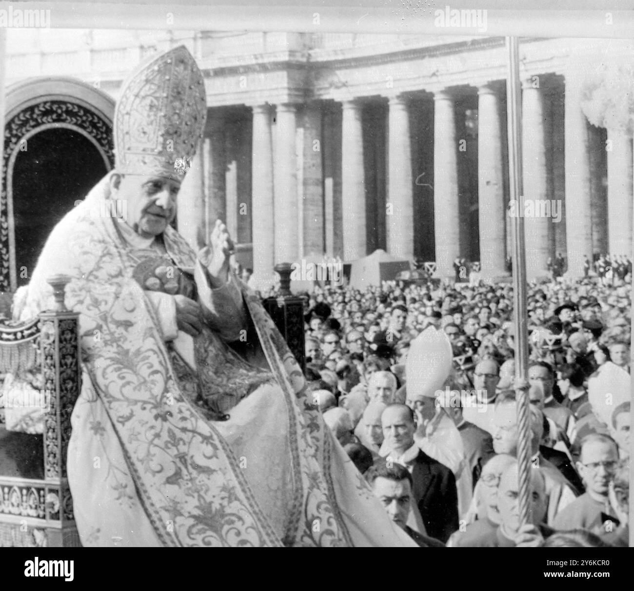 Bells st peters basilica Black and White Stock Photos & Images - Alamy