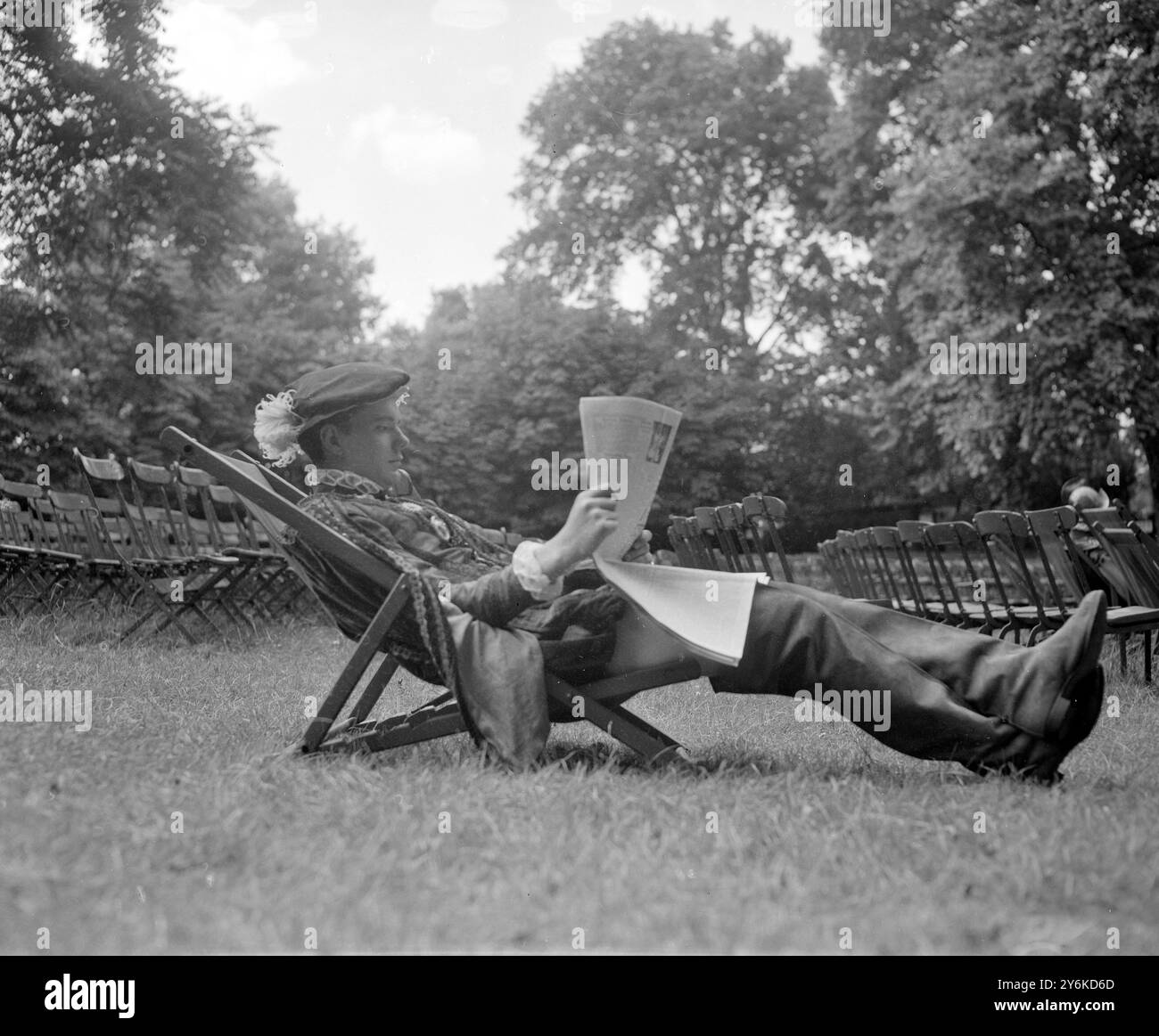 Nicholas Light - actor relaxing - 15th June 1959. ©TopFoto Stock Photo ...