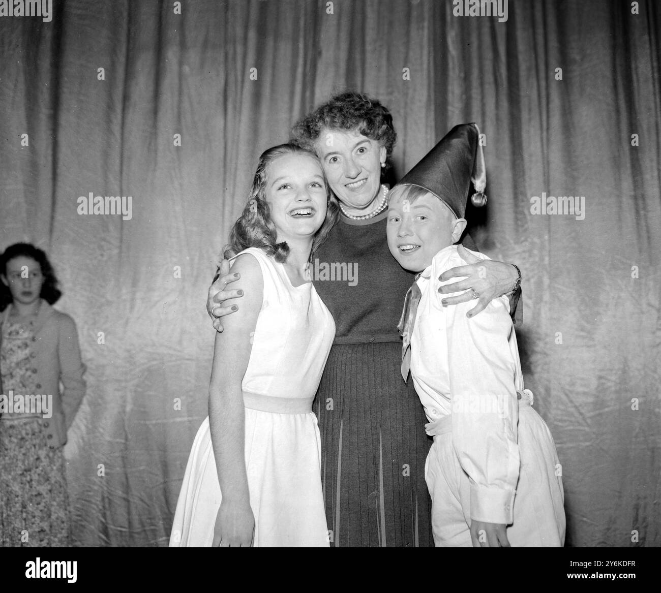 Children's story author ENID BLYTON with 15 year old GLORIA JOHNSON and ...