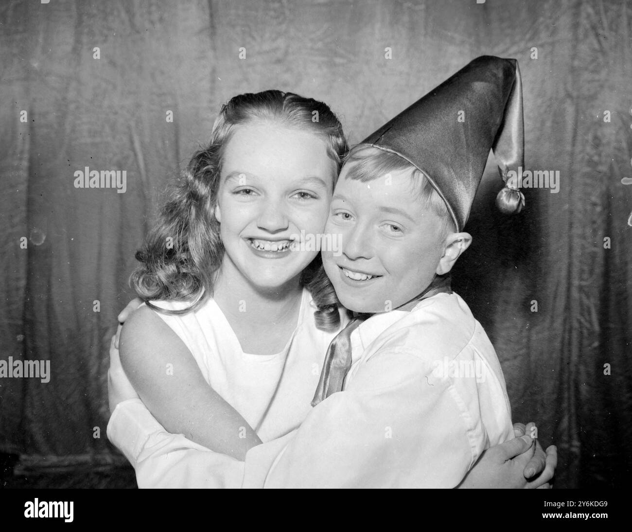 15 year old GLORIA JOHNSON and 13 year old COLIN SPAULL at the final ...