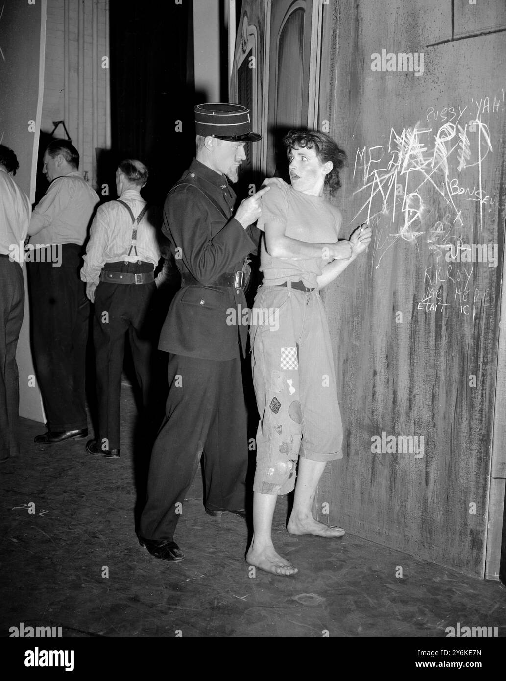 Her pretty face smidged with black, 16 year old Gillian Barton of ...