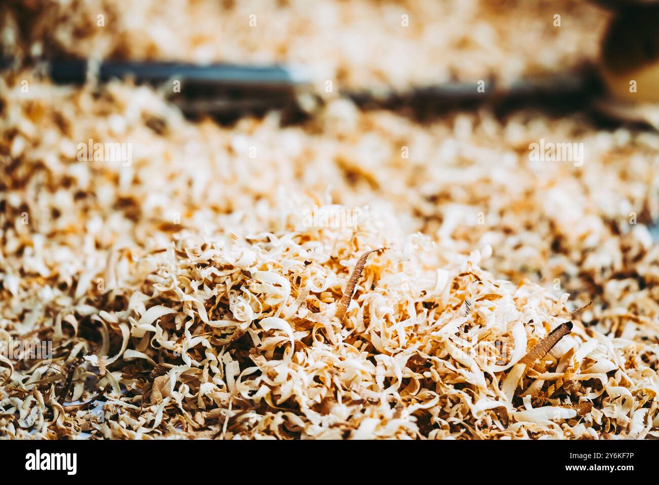 Wood shavings in a woodturner's workshop Stock Photo - Alamy
